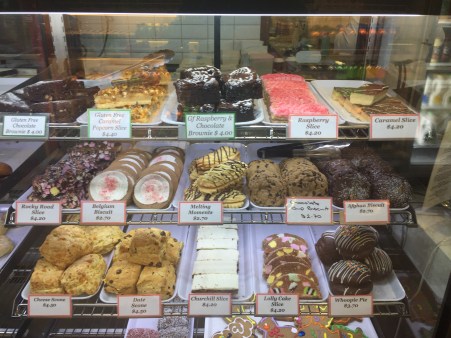 10 New Zealand Baking Classics (from an outside and completely ...