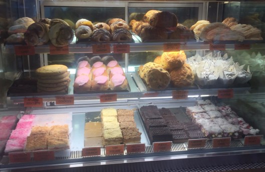 10 New Zealand Baking Classics (from an outside and completely ...