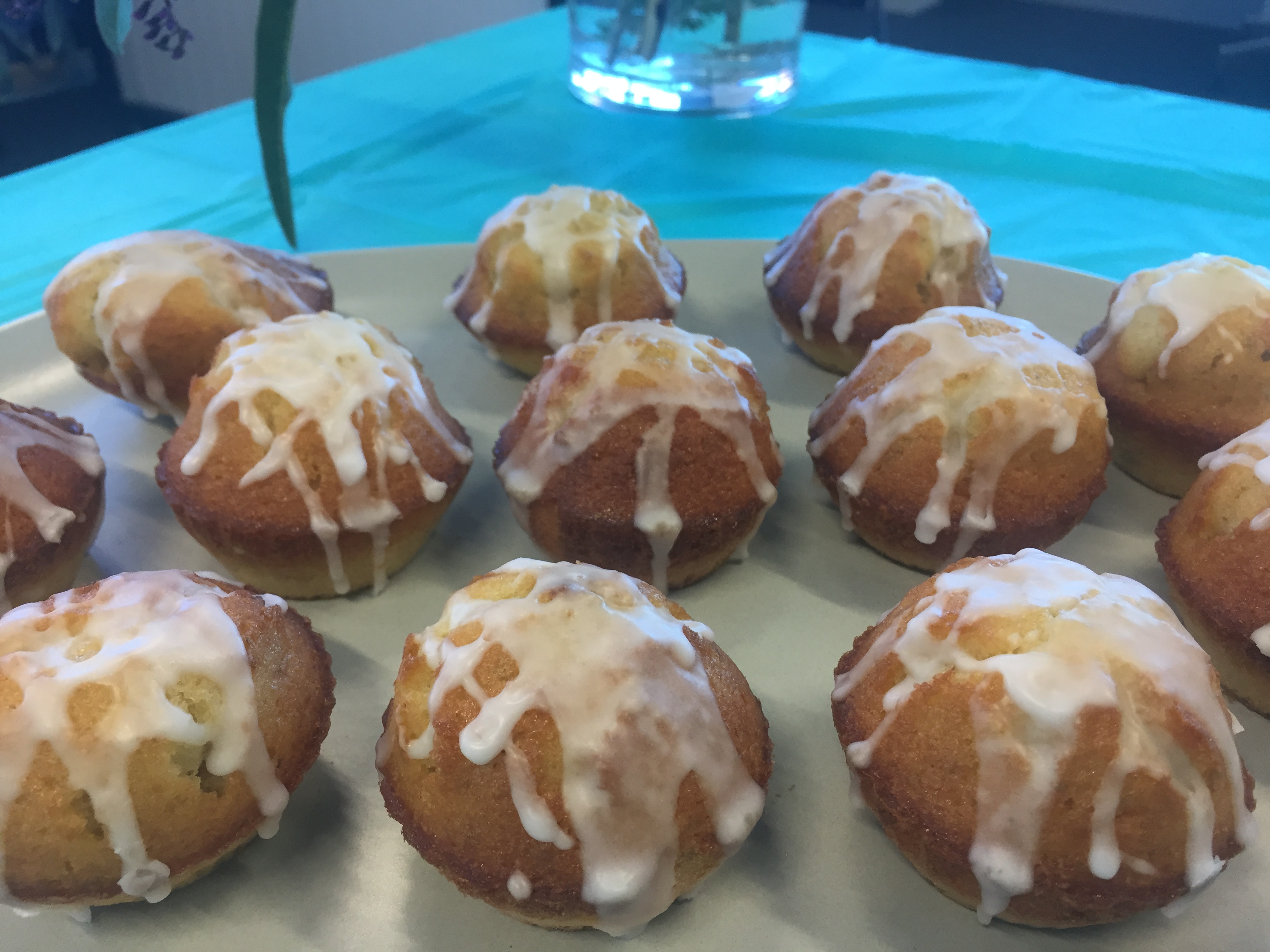 Aniseed Myrtle & Gin Muffins | In Search of Golden Pudding
